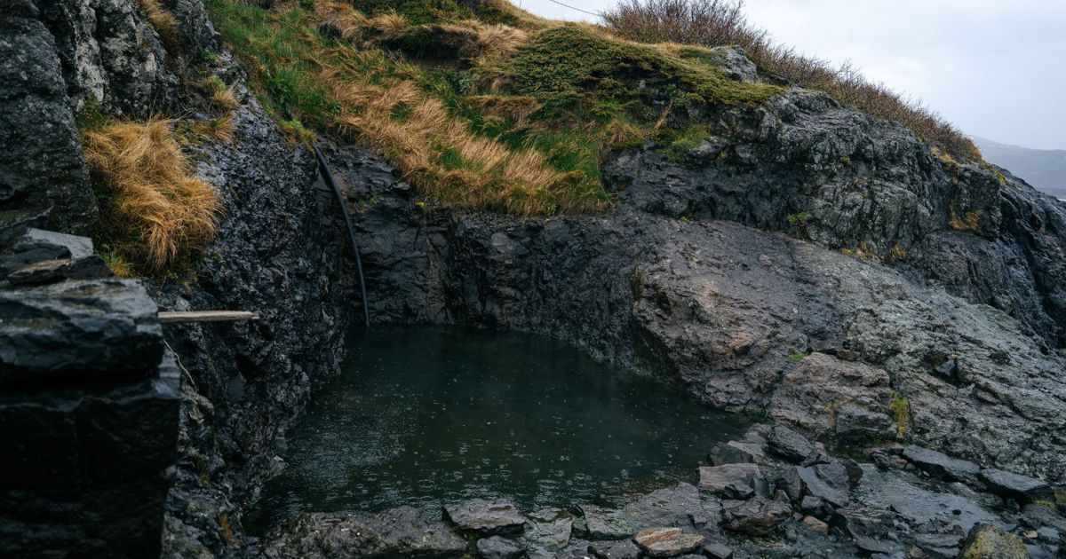 Discover Iceland’s Hellulaug Hot Spring - Íslandshótel